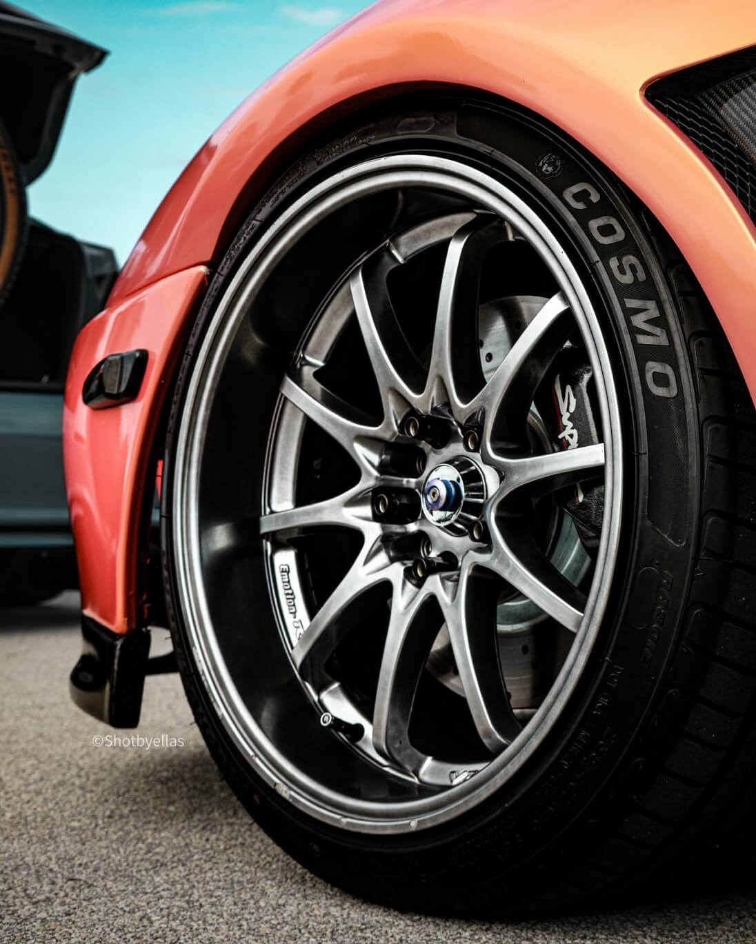 Cosmo Tires - Interllantas